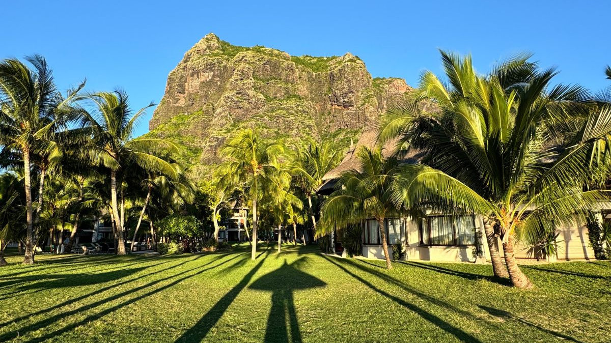Mauritius & Beachcomber Resorts Guide - Travel Diary